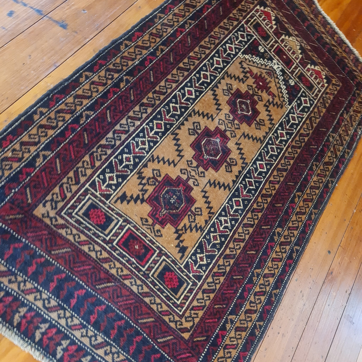 hand knotted wool Rug 13475 size 134 x 75 cm – Daniel Skaf Rugs